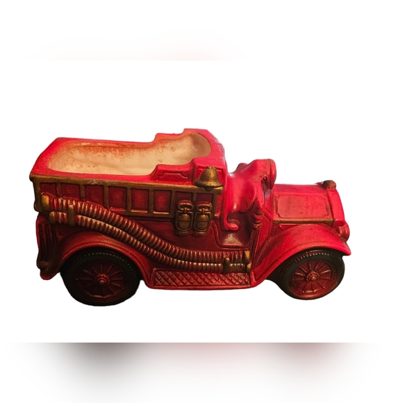 Napcoware | Accents | Vintage Napcoware Red Fire Engine Truck Planter ...